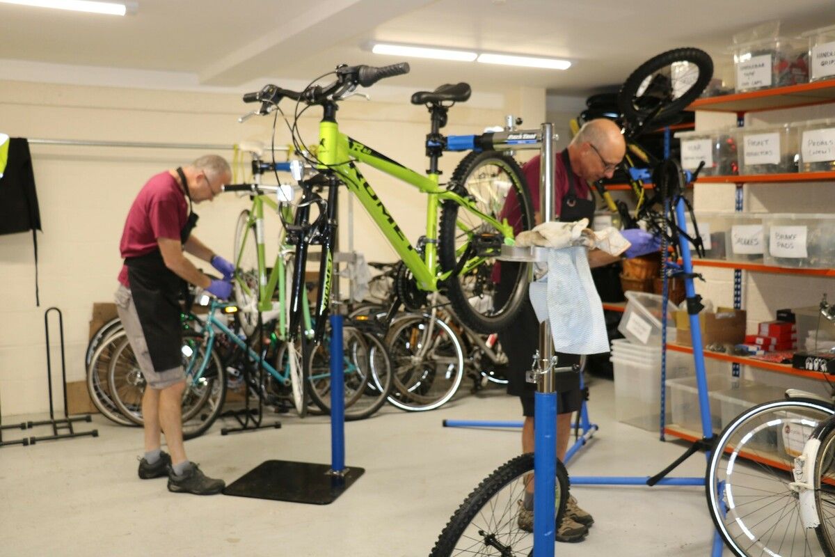 Bike recycling raises £50,000 for Naomi House children's hospice